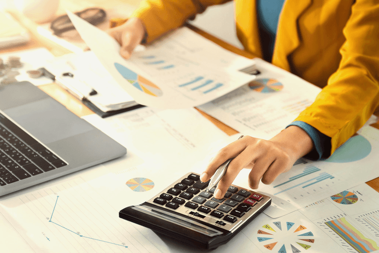 FINANCIAL MANAGEMENT - Indira University