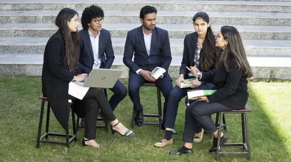 A Sneak Peek into B.Sc Computer Science: What’s Inside the Degree ...